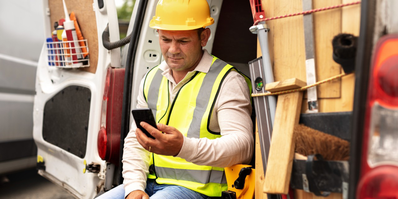 Why Field Service Worker Retention is So Important - ROCC Ltd